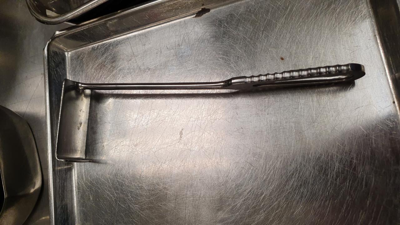 chest spreaders L shaped | FILM MEDICAL