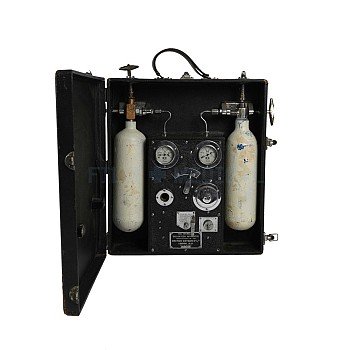 Portable Oxygen Tanks In Leather Case | FILM MEDICAL