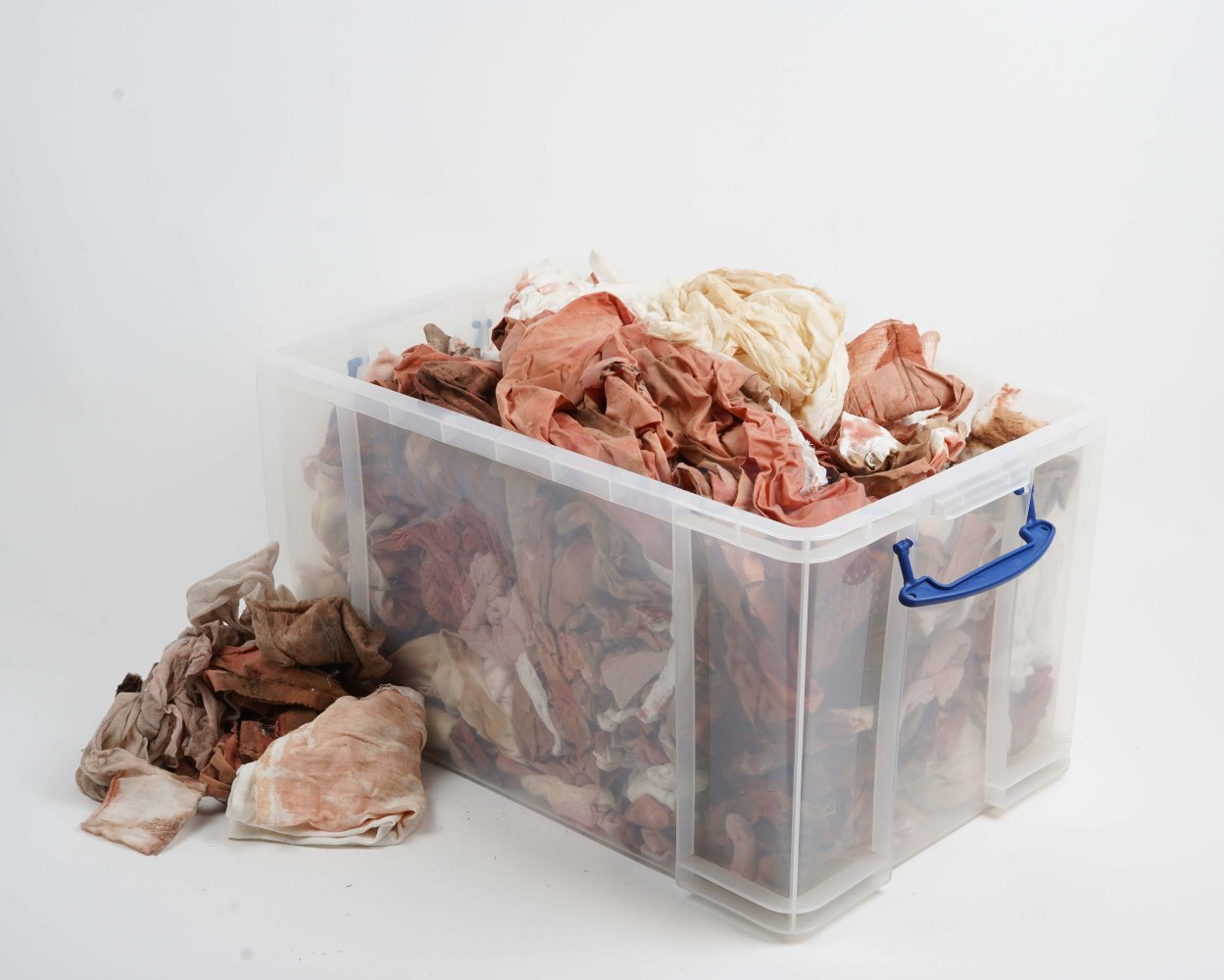 Crate Of Bloody Bandages | FILM MEDICAL