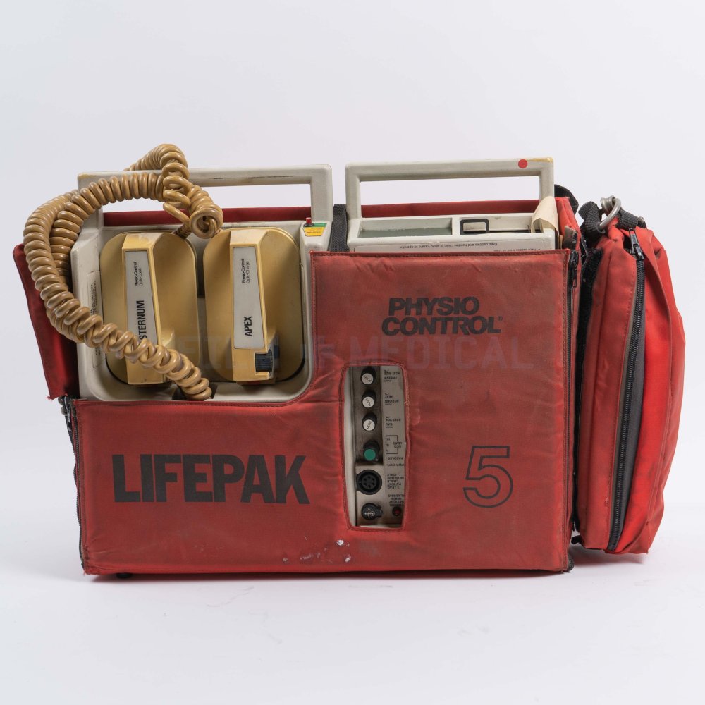 Cased Defibrillator | FILM MEDICAL