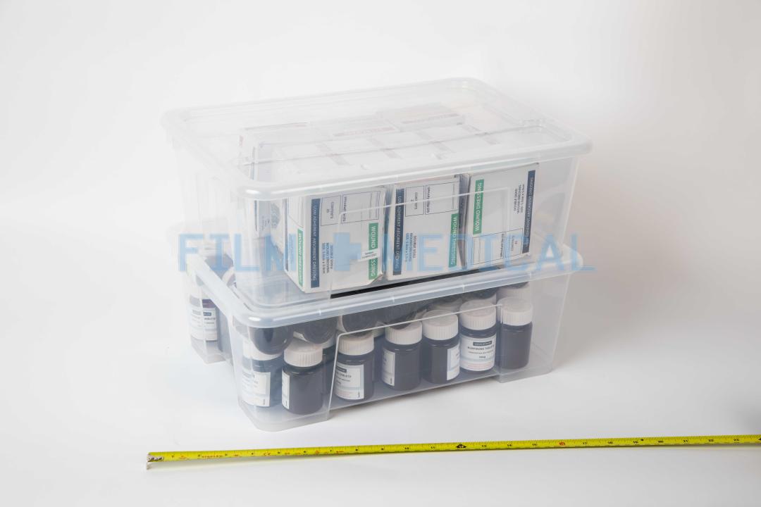 Clear containers | FILM MEDICAL