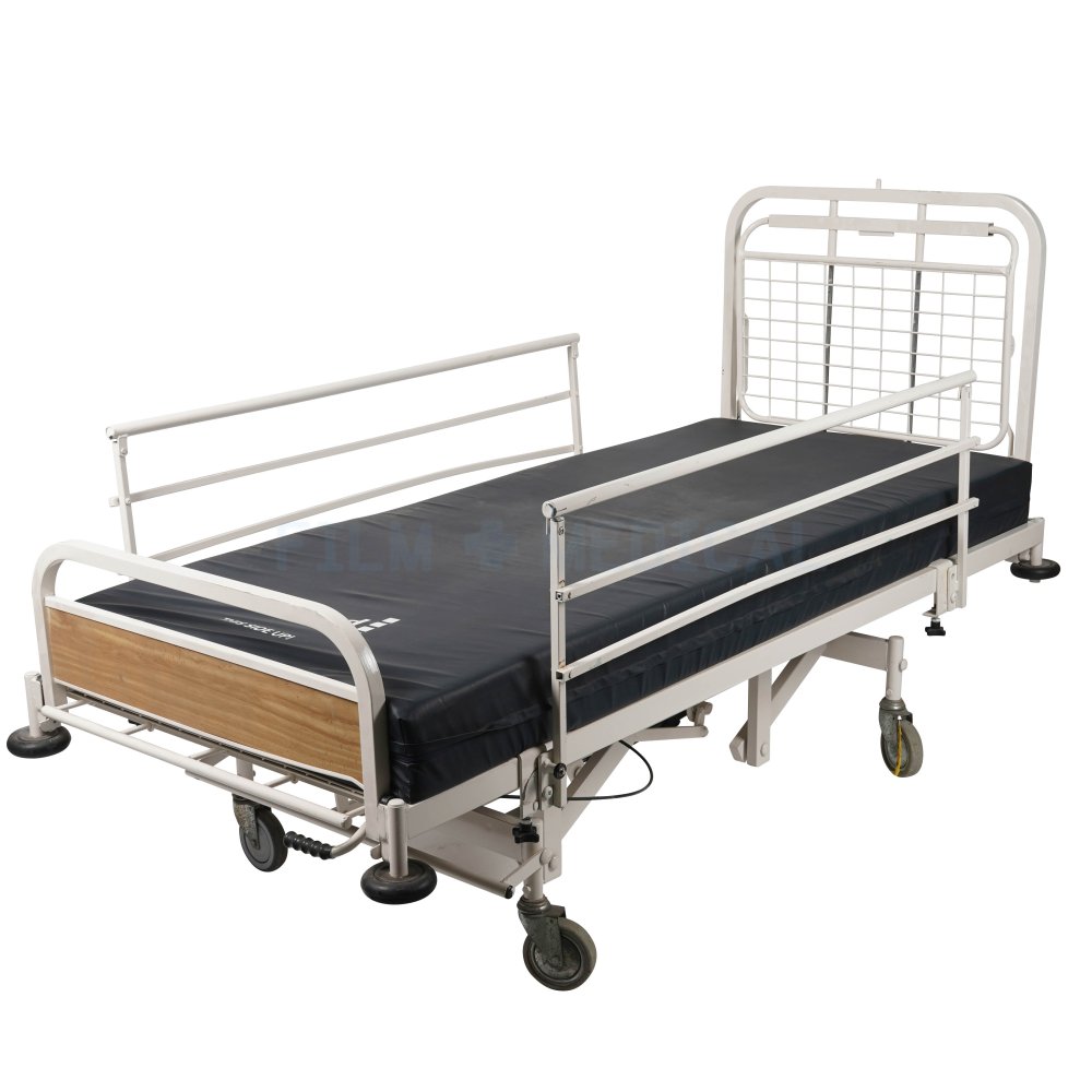 Hospital Kings fund Bed Linen Priced Separately | FILM MEDICAL