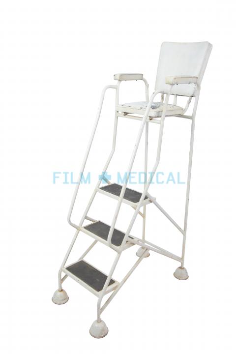 Asylum Observation Chair | FILM MEDICAL