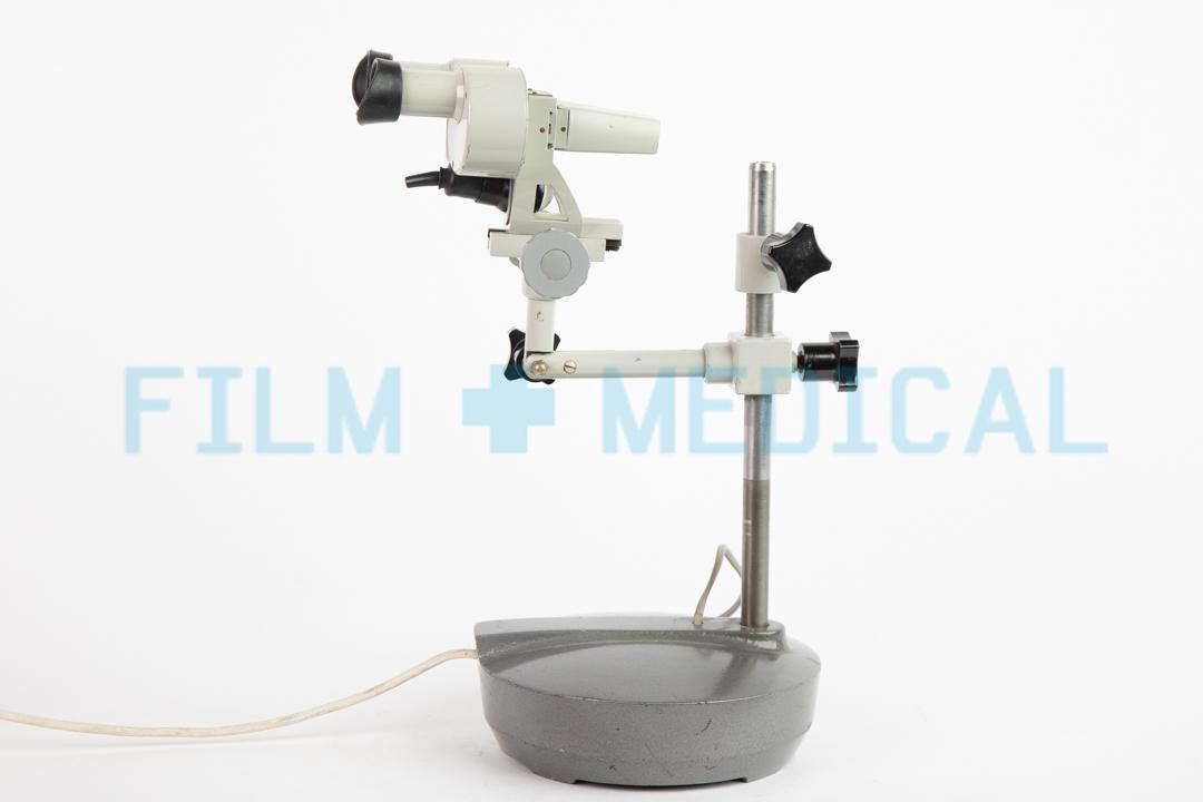 Microscope on Retort | FILM MEDICAL