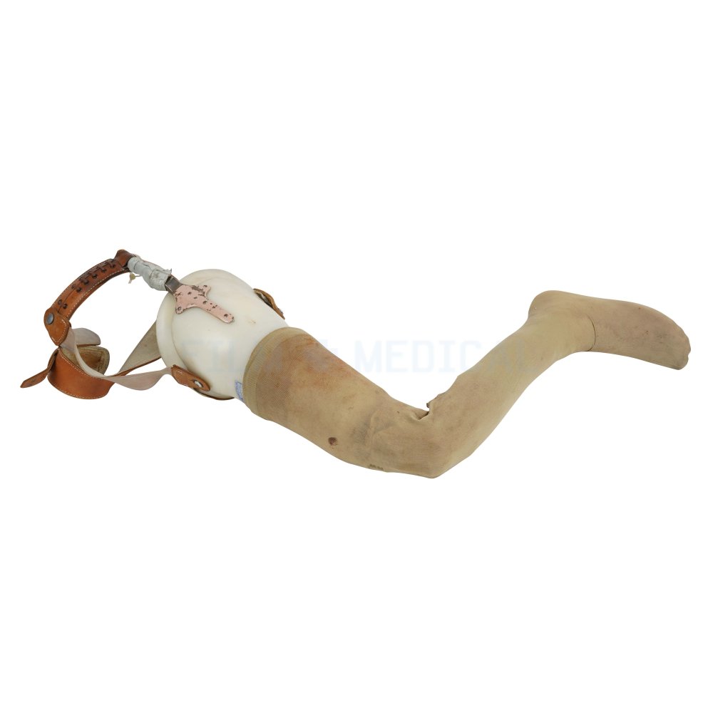 Prosthetic Leg With Waist Belt | FILM MEDICAL