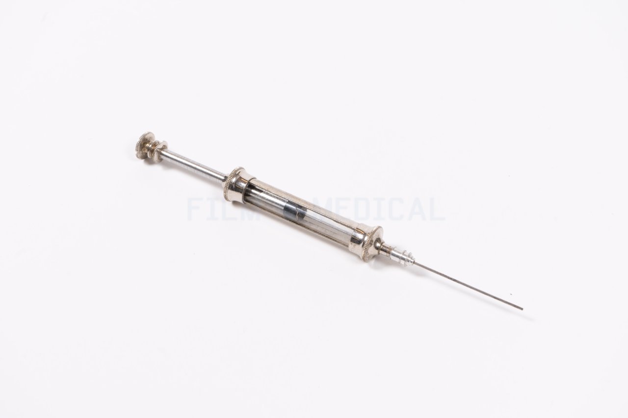 Period Retractable Syringe | FILM MEDICAL