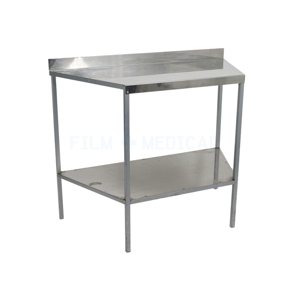 Trapezoid Lab Table | FILM MEDICAL