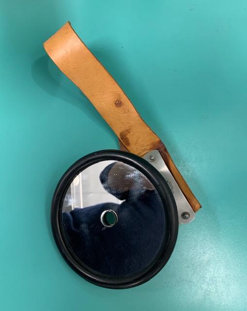 Doctors head mirror | FILM MEDICAL