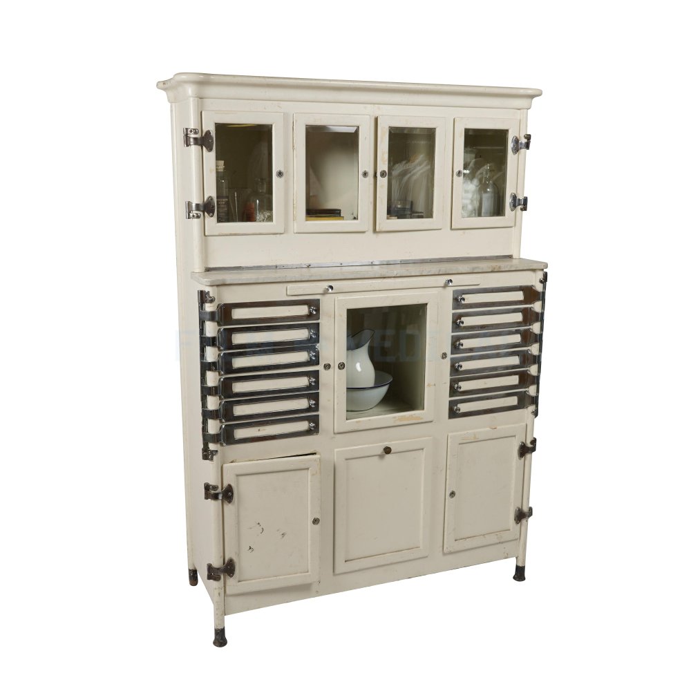 Vintage Medical / Dental Cabinet | FILM MEDICAL