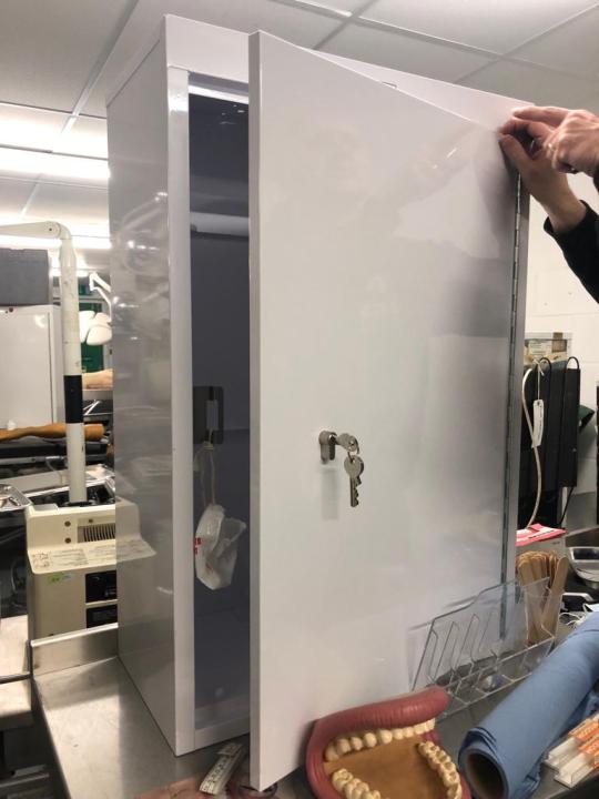 Large white lock box | FILM MEDICAL
