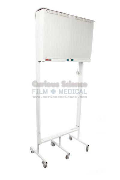 Light boxes and x-ray equipment | FILM MEDICAL