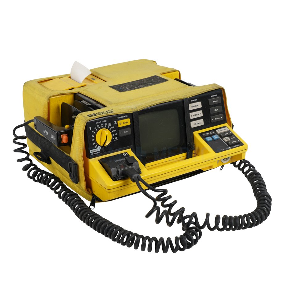 Yellow HP Defibrillator | FILM MEDICAL