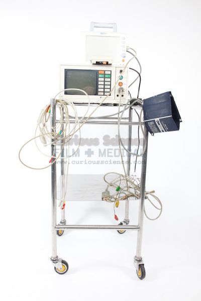 Heart Monitor on Trolley | FILM MEDICAL