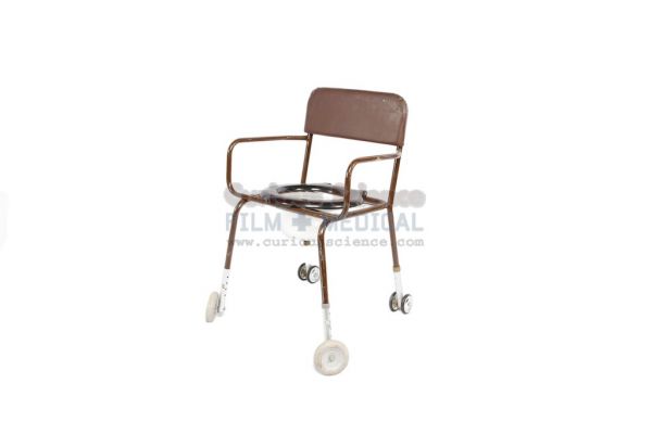 Commode | FILM MEDICAL
