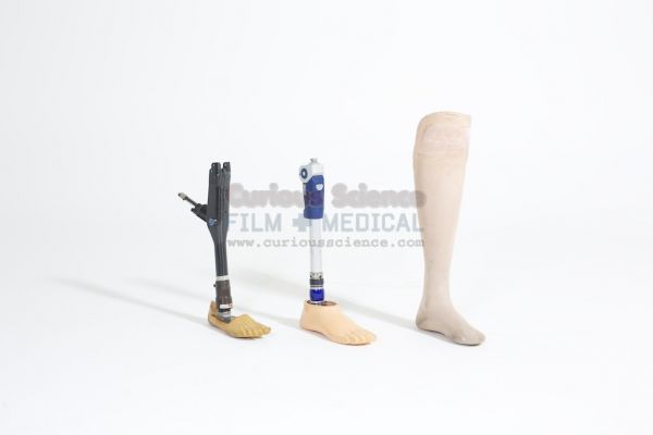 Artificial legs | FILM MEDICAL