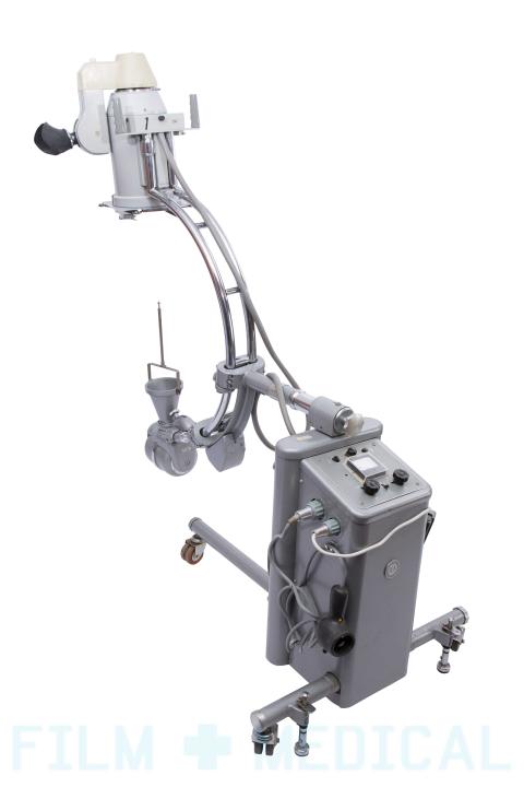 Military x ray machine | FILM MEDICAL