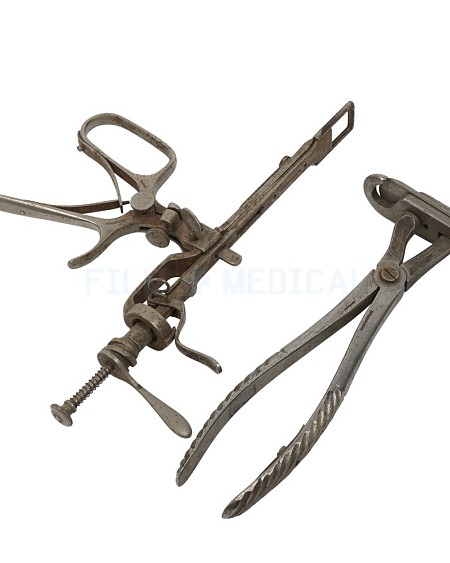 Surgical Instruments Operating Theatre | FILM MEDICAL