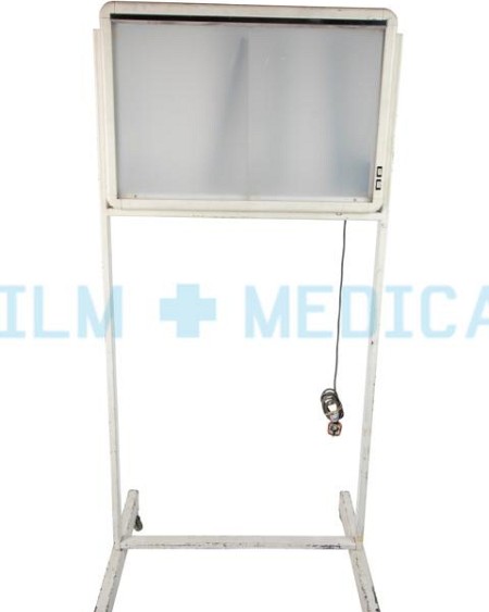 Light boxes and x-ray equipment | FILM MEDICAL