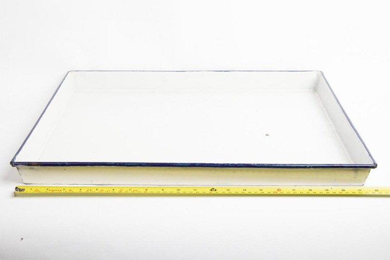 Laboratory Tray in Enamel Large | FILM MEDICAL