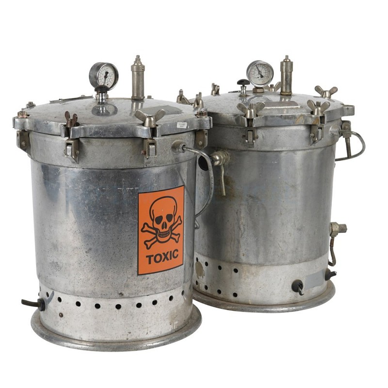 Portable Autoclave Canister / Steriliser | FILM MEDICAL